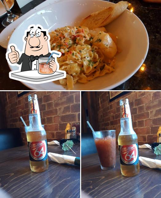 Capones Hideout in New Berlin - Restaurant menu and reviews