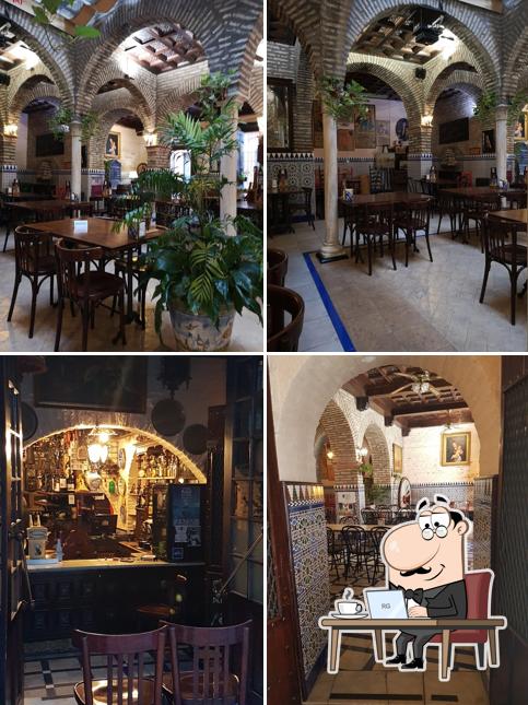 Bodega Siglo XVIII, Pelay Correa, 32 in Seville - Restaurant menu and ...