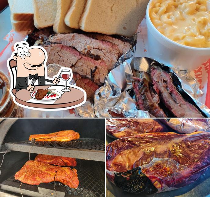 Max's BBQ Laredo, Nuevo Laredo - Restaurant menu, prices and reviews