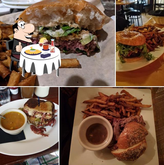 Top 2 restaurants with chicken fingers in Jericho, Vermont, october ...