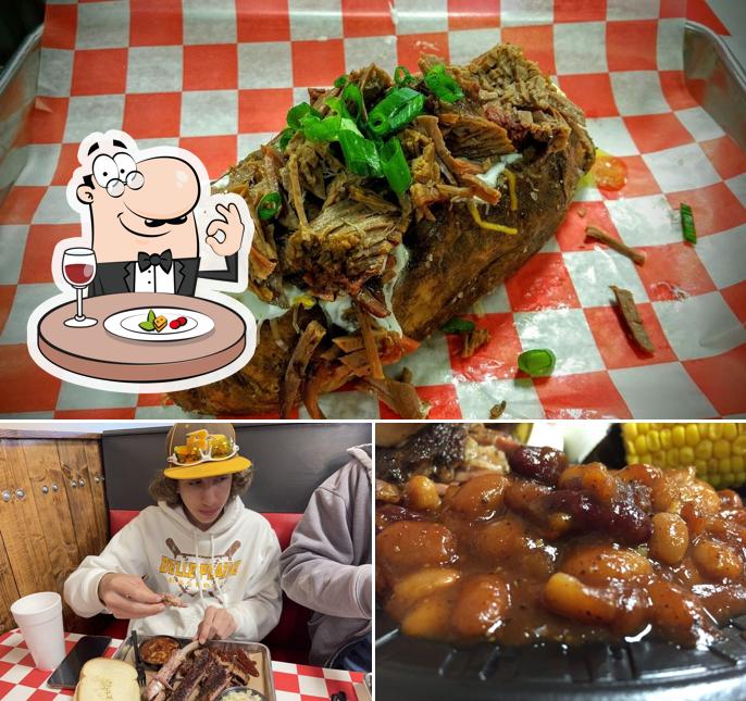 When Pigs Fly BBQ, Wichita - Restaurant menu, prices and reviews