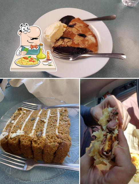 Broadway Deli in Burns - Restaurant menu and reviews
