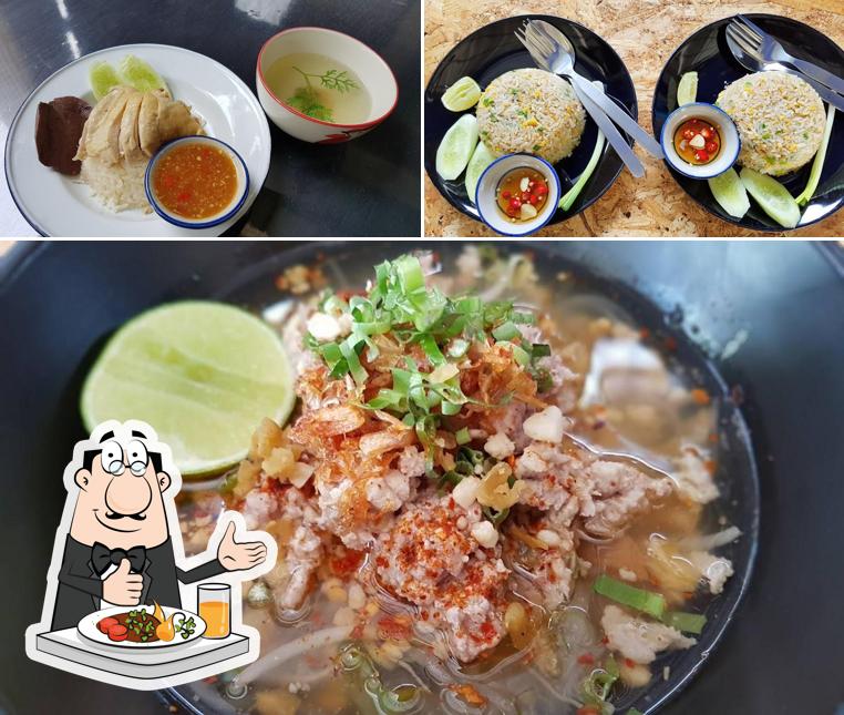 Pinto Mueang Phrae restaurant, Cho Hae - Restaurant menu and reviews
