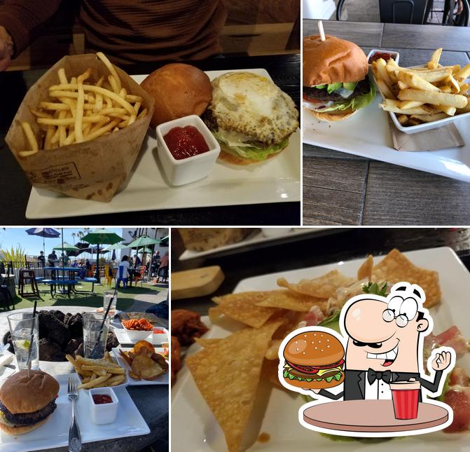 Knotty Barrel, 13211 Black Mountain Rd in San Diego - Restaurant reviews