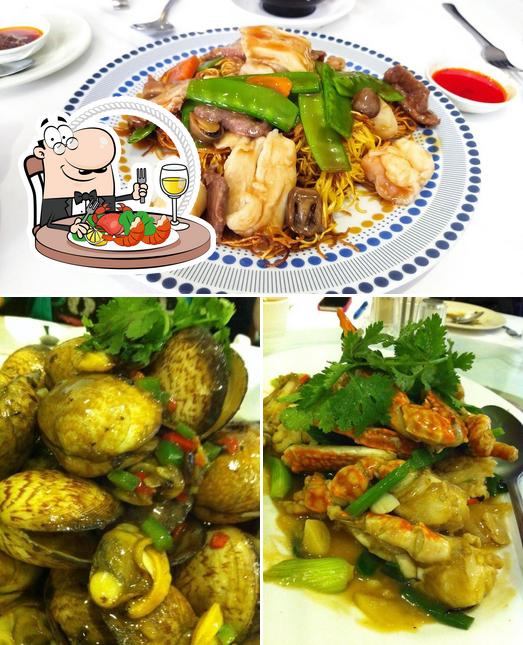 Chu Chin Chow, London - Restaurant menu, prices and reviews