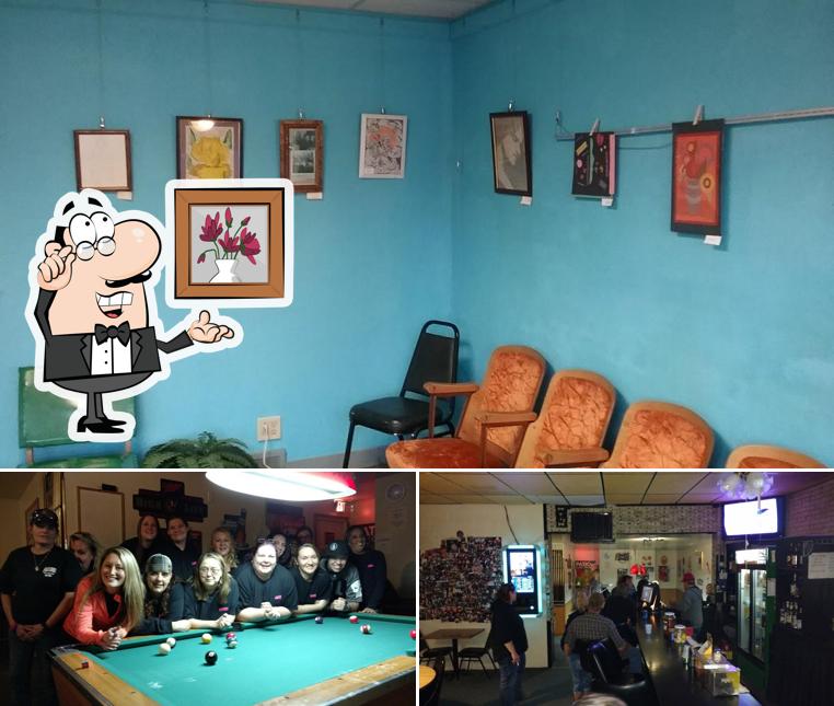 Fallout Bar in Lyons - Restaurant reviews