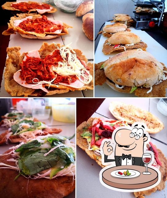 MEGA TORTAS LAS LICHAS restaurant, Puebla City, Yucatán 10509 ...