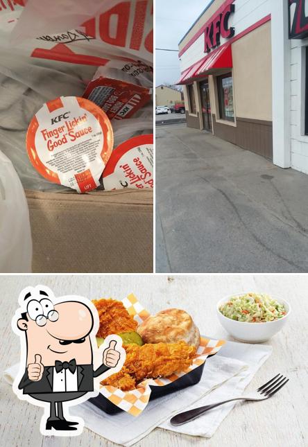 KFC, 63 Center St in Auburn - Restaurant menu and reviews