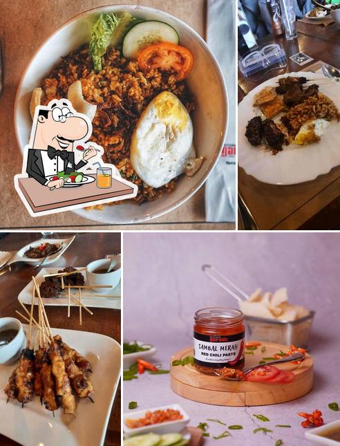Restoran Garuda, Makati - Restaurant menu, prices and reviews