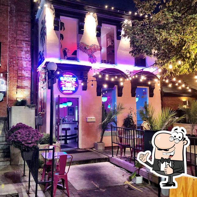 Electric Diner, 96 George St in Hamilton - Restaurant menu and reviews