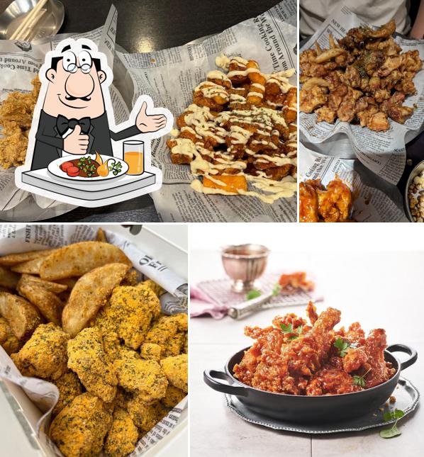Chicken Plus The Bar in Toronto - Restaurant reviews