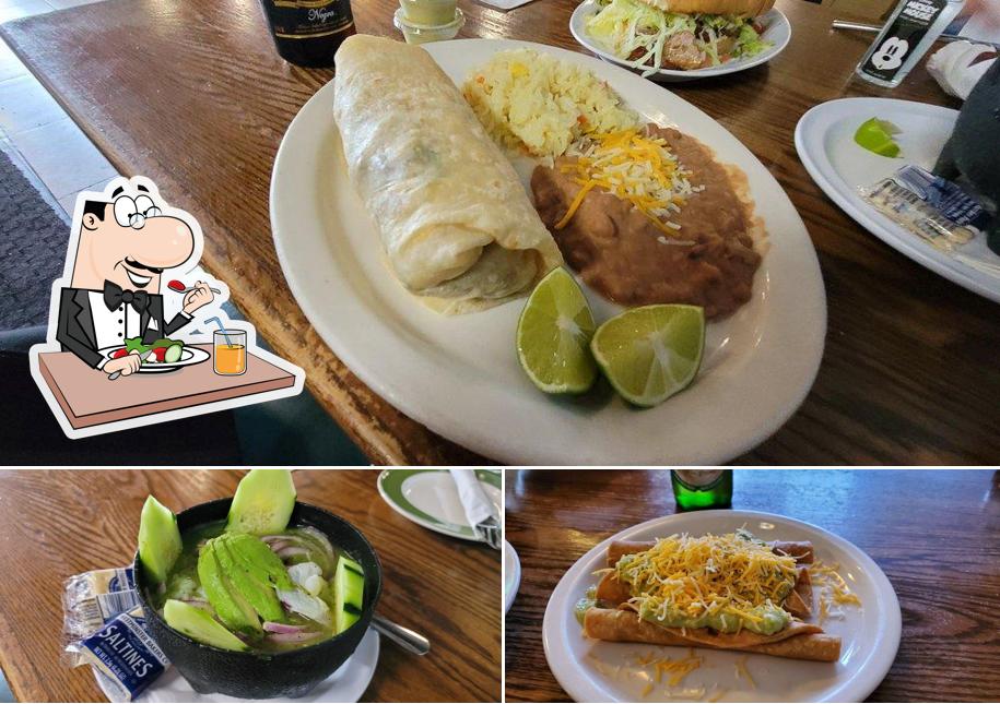 Mariscos Ensenada, Oceanside - Restaurant menu, prices and reviews