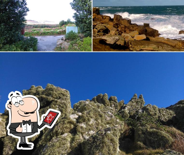 Hell Bay Hotel, TR23 in Bryher - Restaurant reviews
