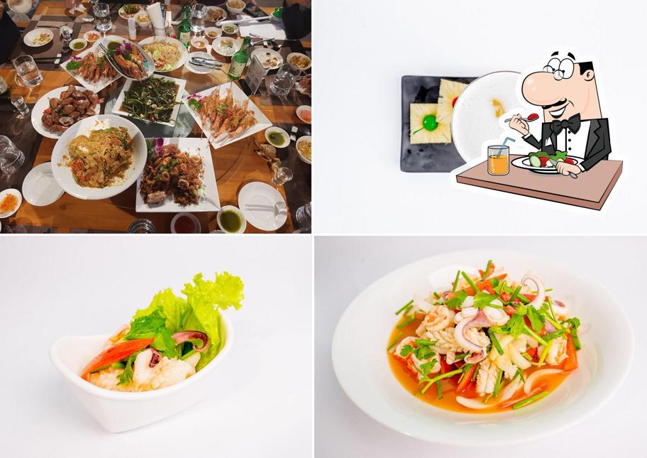 Top 7 restaurants with tom yum in Ninh Hòa, october 2024 - Restaurant Guru