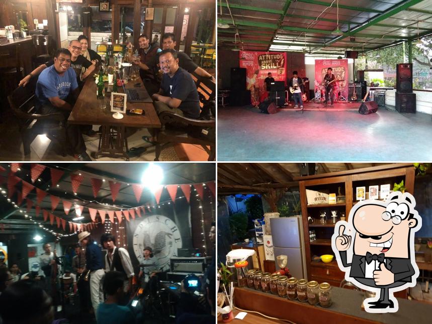 Joglo Beer pub & bar, South Jakarta, Jl. Madrasah No.14 - Restaurant ...