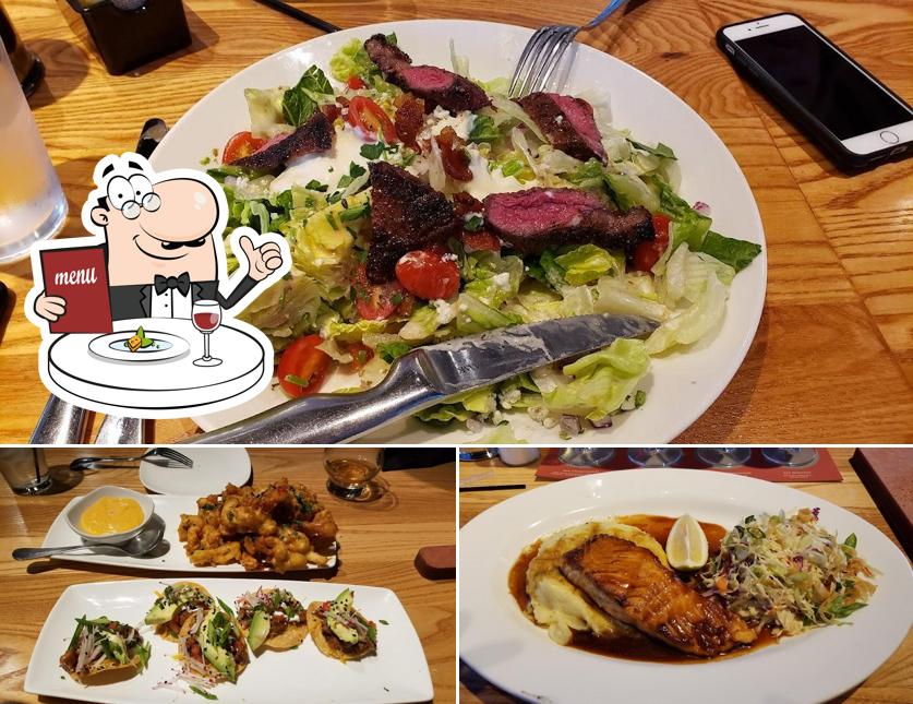 Cooper's Hawk Winery & Restaurant- St Charles, Saint Charles ...