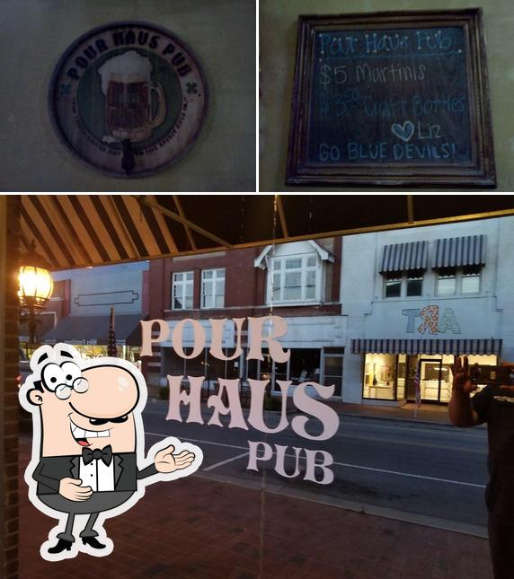 Pour Haus Pub Inc in Farmville - Restaurant reviews