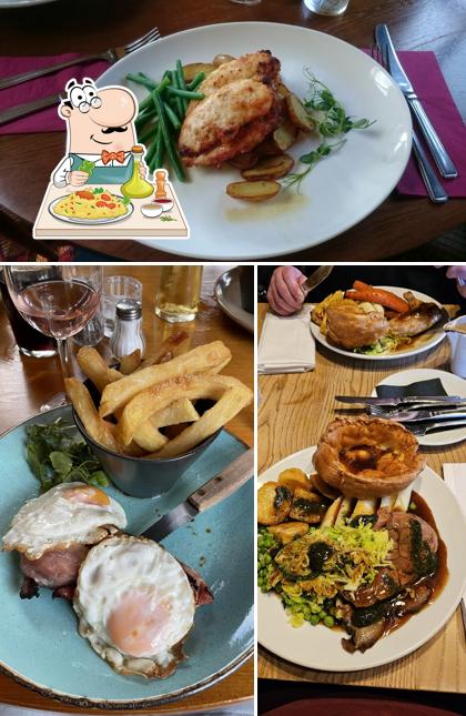 The Hesketh Arms, Rufford - Restaurant menu, prices and reviews