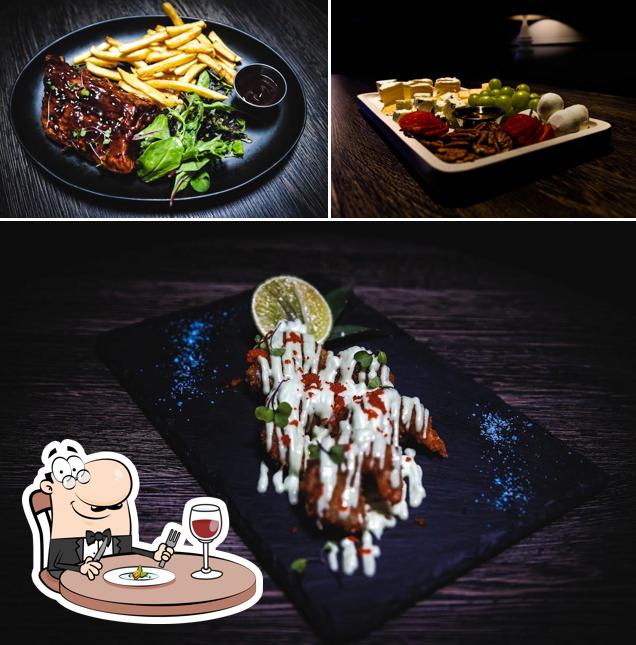 Wave Restaurant, Bar and Lounge, Hollywood - Restaurant menu, prices ...