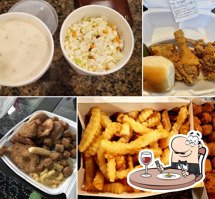 Lisa's Chicken, Fort Worth - Restaurant menu, prices and reviews