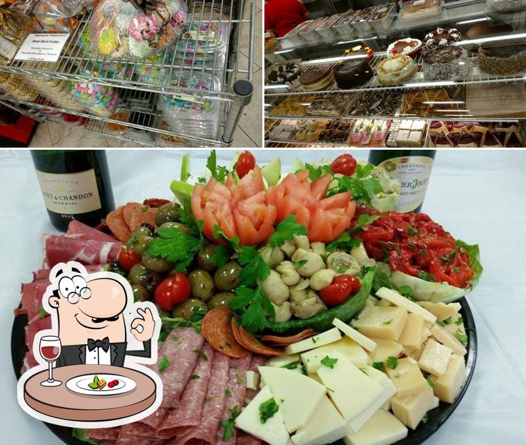 J. Pace & Son, Saugus - Restaurant menu, prices and reviews