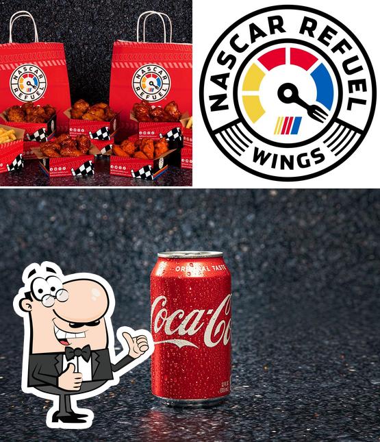 Restaurante NASCAR Wings, Sacramento - Carta del restaurante y opiniones