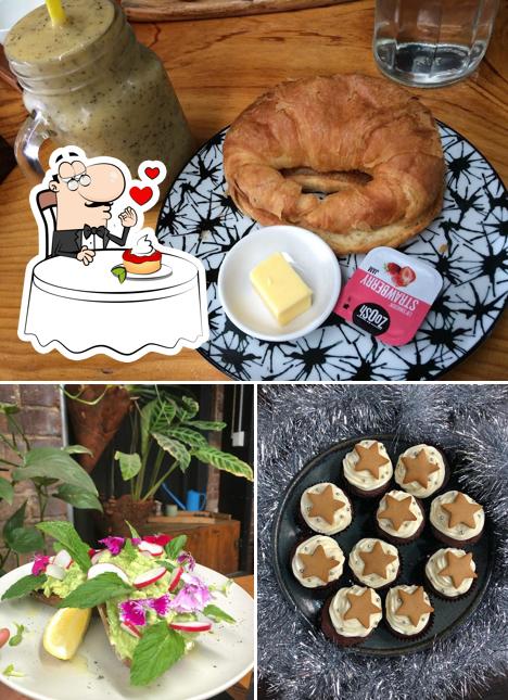 Pavé Cafe, Norwood - Restaurant menu, prices and reviews