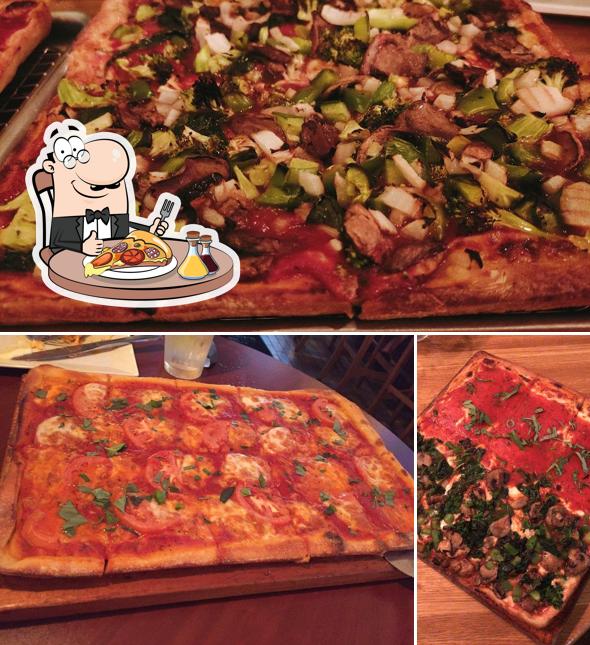 Santucci's Original Square Pizza and Bar - North Broad, Philadelphia ...