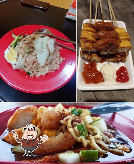 Ayam crispy dan geprek APING restaurant, Indonesia - Restaurant reviews