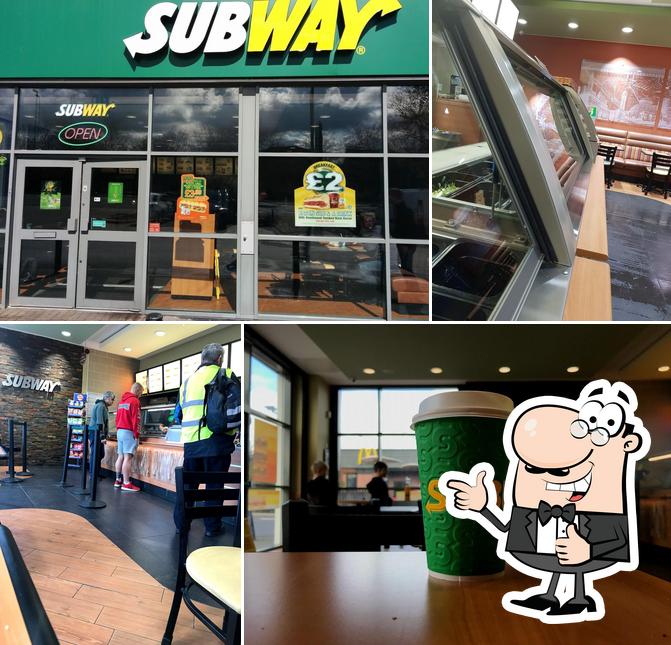 Subway, 5A Low Rd in Leeds - Restaurant menu and reviews