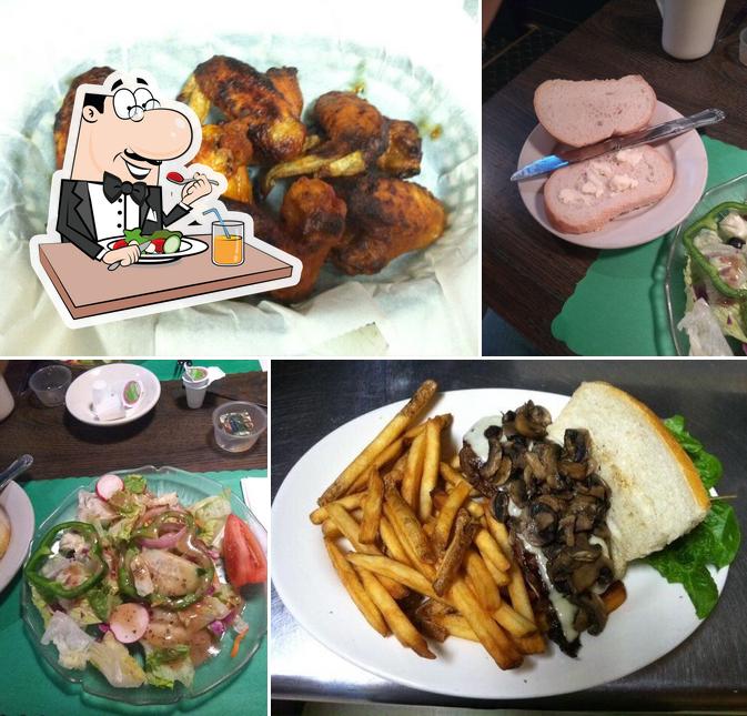 The Huddle, 1648 Broadway Ave in Pittsburgh - Restaurant menu and reviews
