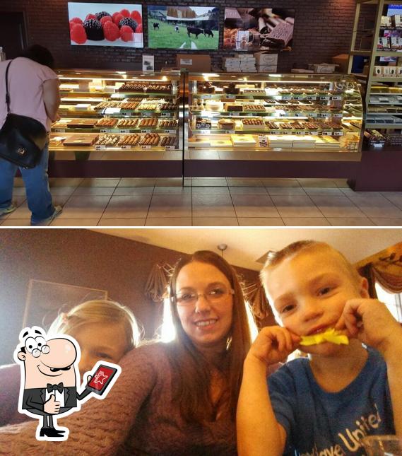 DeBrand Fine Chocolates, 10105 Auburn Park Dr in Fort Wayne ...