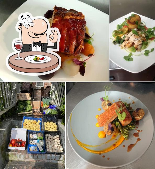 The Tilted Barrel, Grimsby - Restaurant menu, prices and reviews