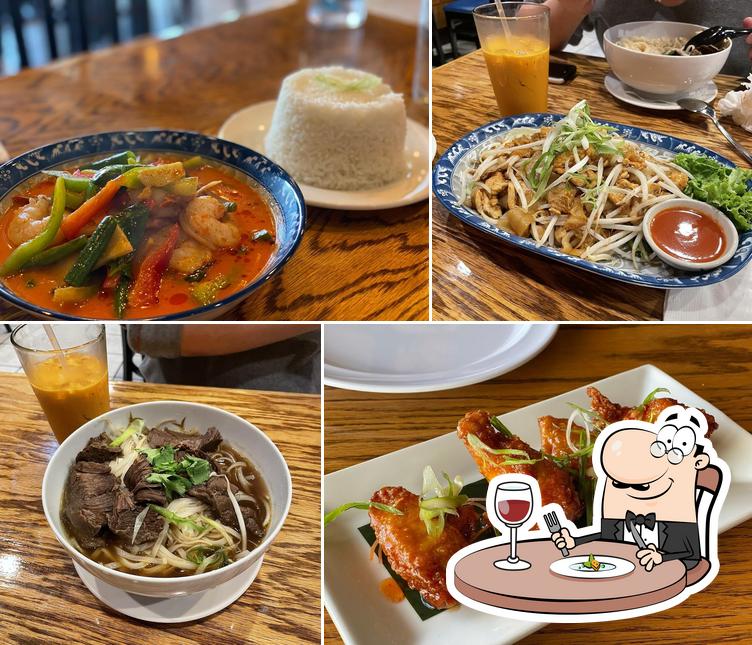 Siam Heritage Thai Kitchen in Parsippany-Troy Hills - Restaurant menu ...