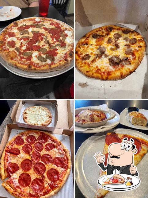 Formaggio Pizza and Italian Restaurant in Ocala - Restaurant menu and ...