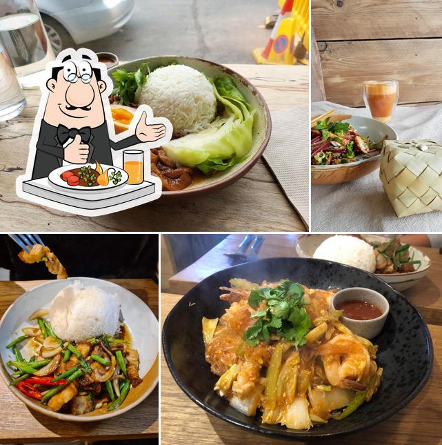 Kin Khao Cafe in Exeter - Restaurant menu and reviews