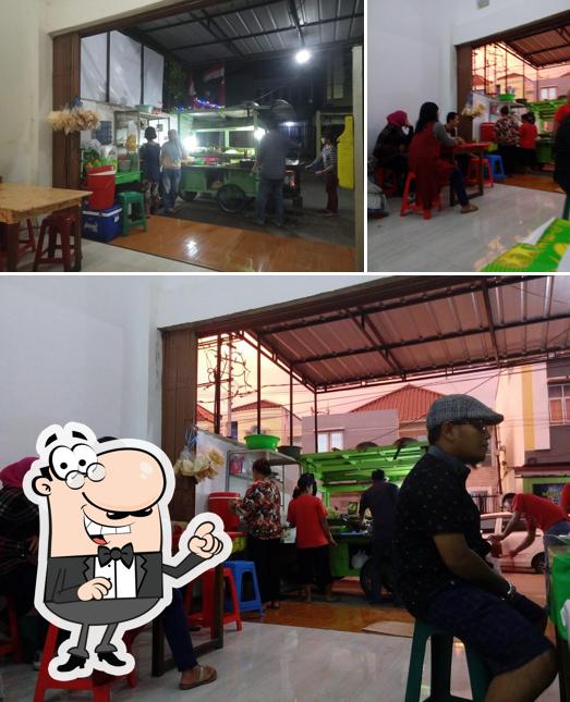 Mie Dan Bihun Goreng Kuang Ming restaurant, Palembang - Restaurant reviews
