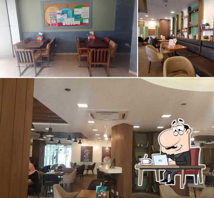Beano's Cafe, New Cairo City - Restaurant menu, prices and reviews