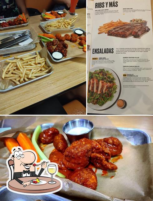 Buffalo Wild Wings pub & bar, Mexicali - Restaurant reviews
