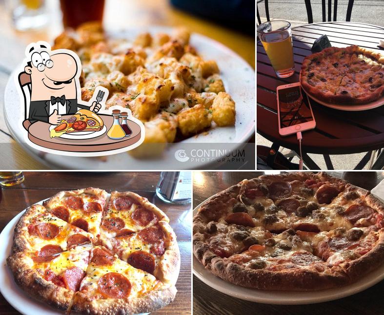Side Street, 828 SE 34th Ave in Portland - Restaurant menu and reviews