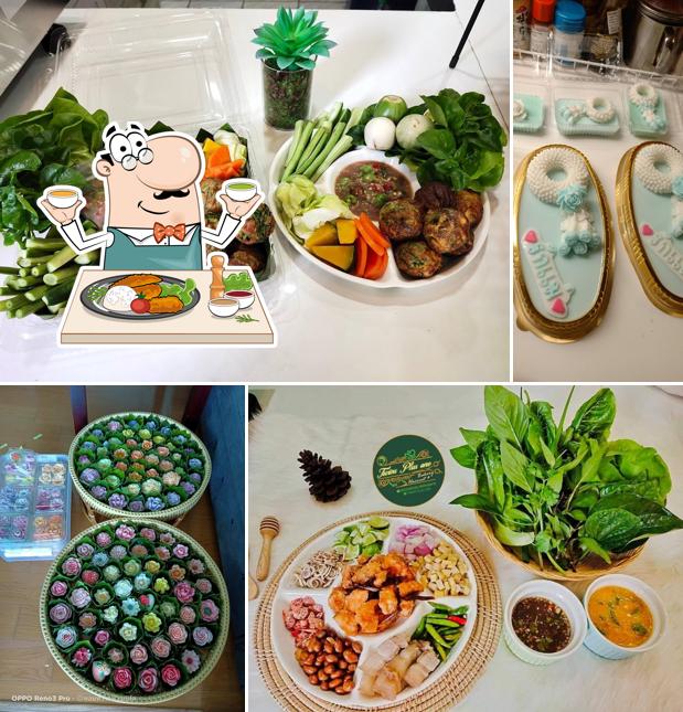ร้าน ต.อำตำ ส้มตำ&อาหารอีสาน ไทย ยำ ปลาเผา จิ้มจุ่ม restaurant, Si ...