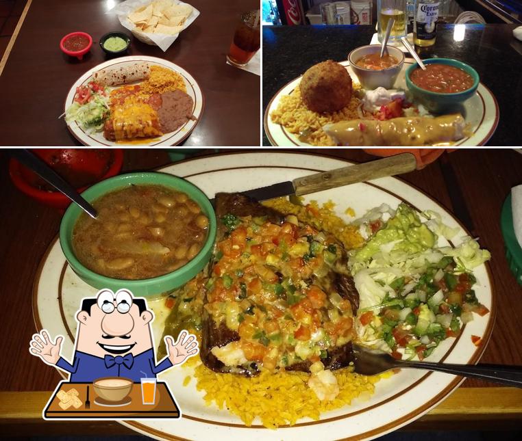 Los Cucos Mexican Cafe in El Campo - Restaurant menu and reviews