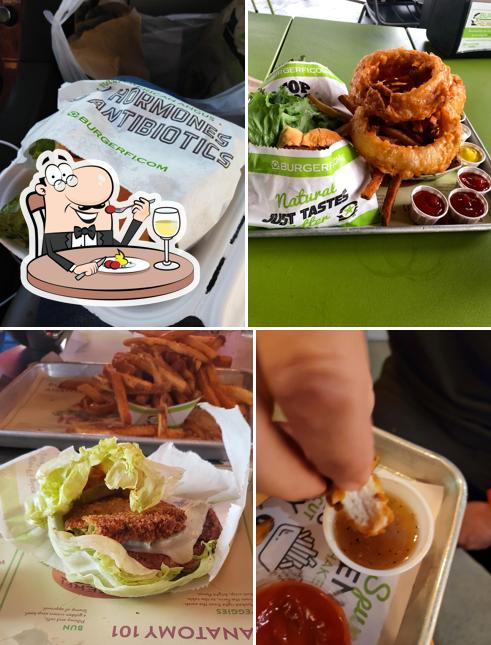 Best restaurants in Holly Park Mall - Restaurant Guru