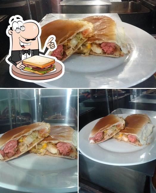Lat Xis Food Truck restaurant, Brazil - Restaurant reviews