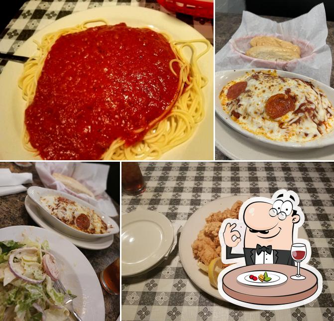 Sammio's Italian Restaurant, Fayetteville - Restaurant menu, prices and ...