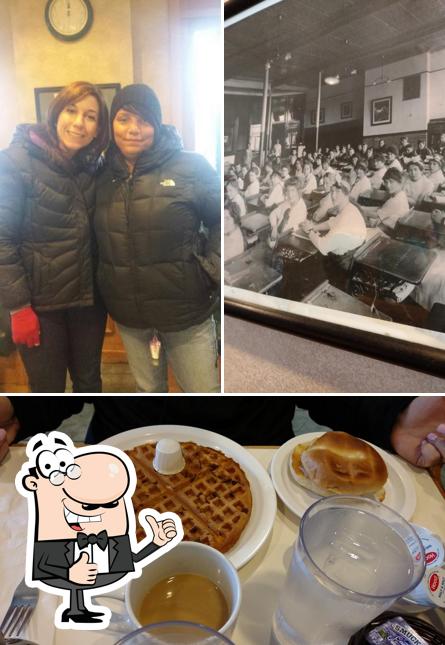 Dave's Diner in Manlius - Restaurant menu and reviews