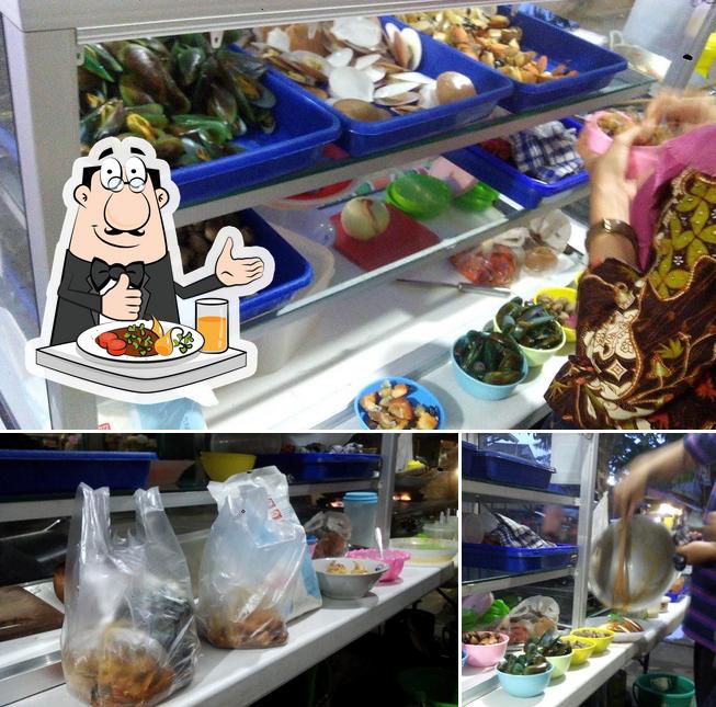 Special Kerang Maknyus restaurant, Semarang
