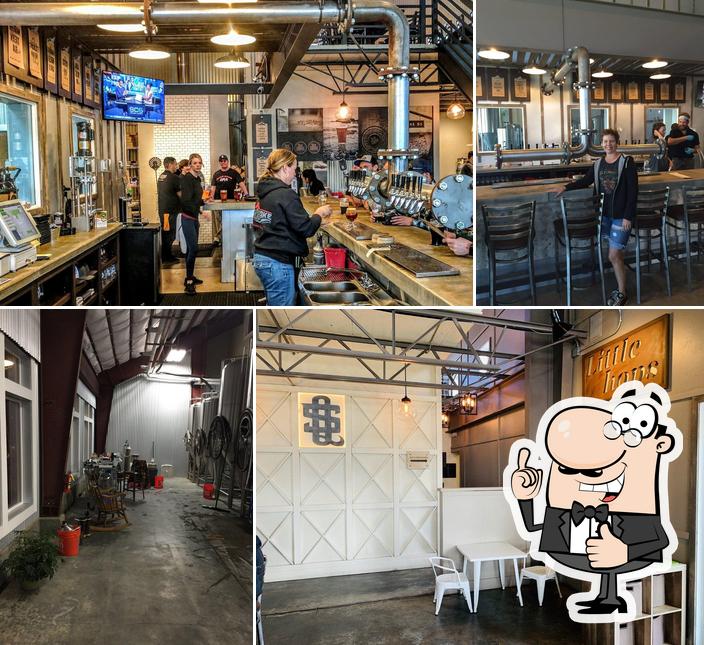 SeaQuake Brewing in Crescent City - Restaurant menu and reviews