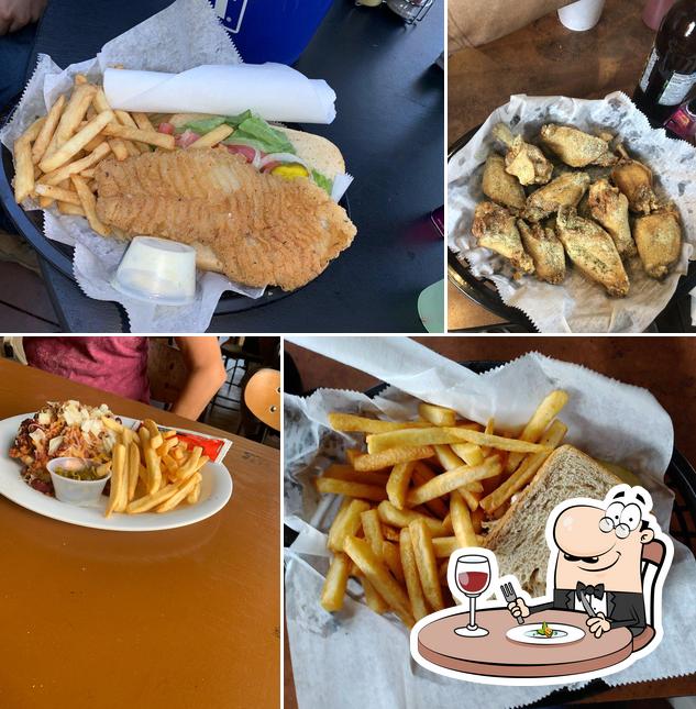 Lake Harris Hideaway in Tavares - Restaurant menu and reviews