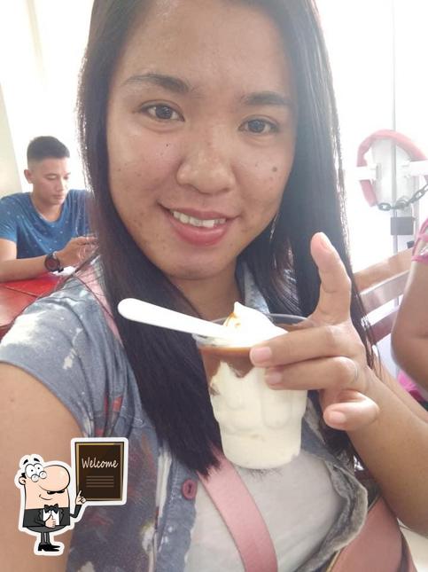 Mg. Inasal BBQ, Laoag City